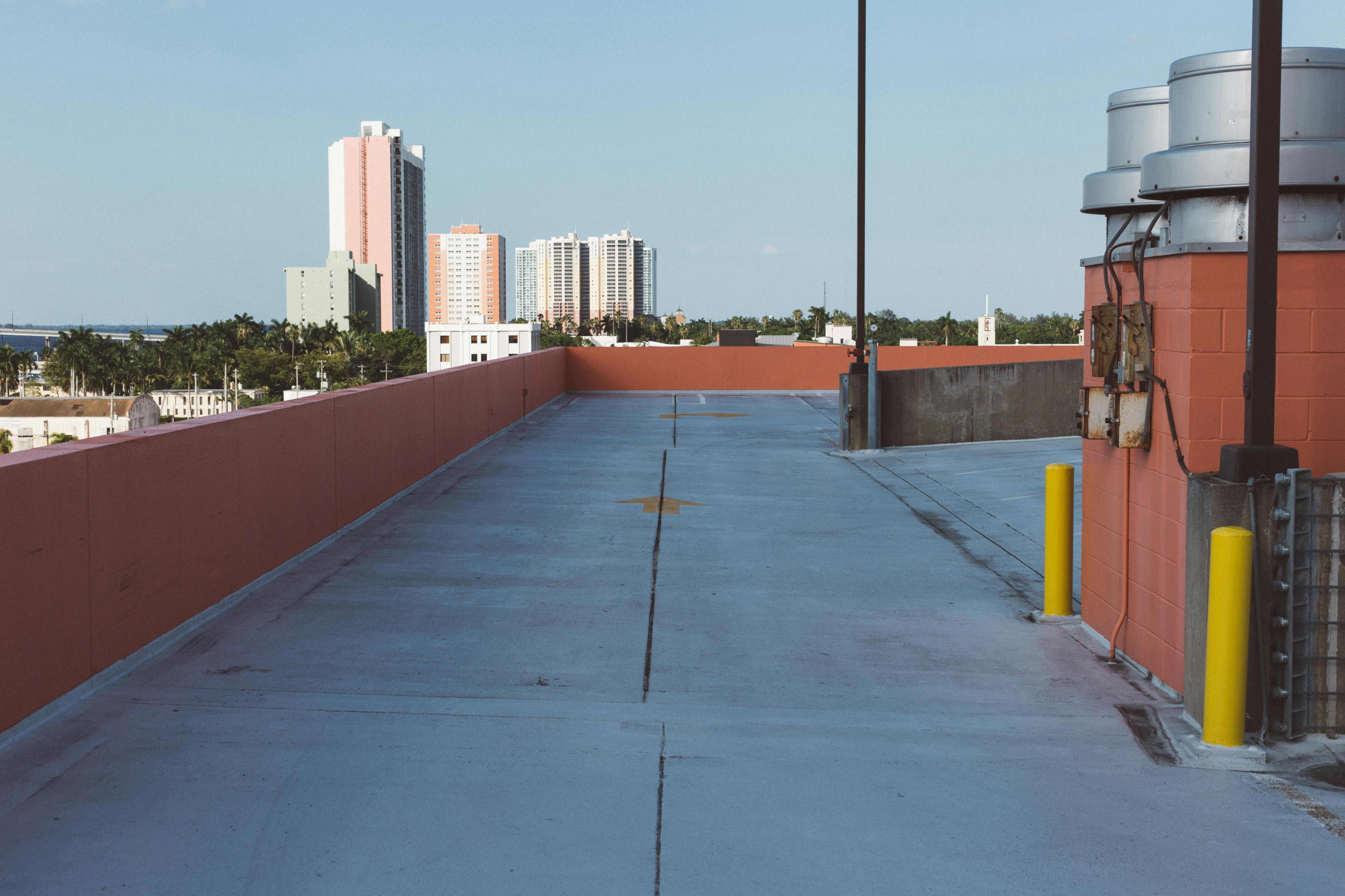 Free stock photos of rooftop · Pexels