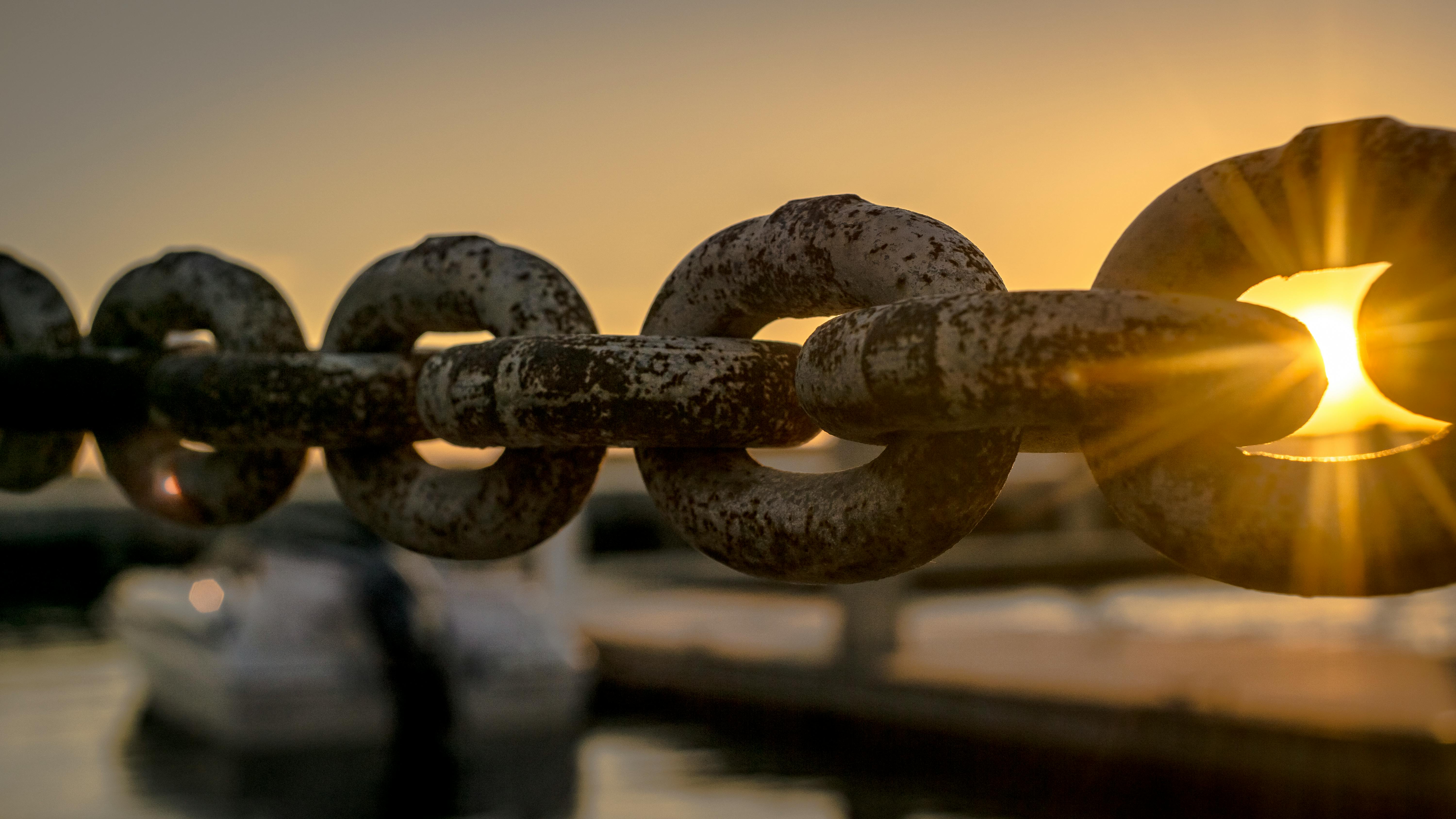 Free stock photos of chains · Pexels