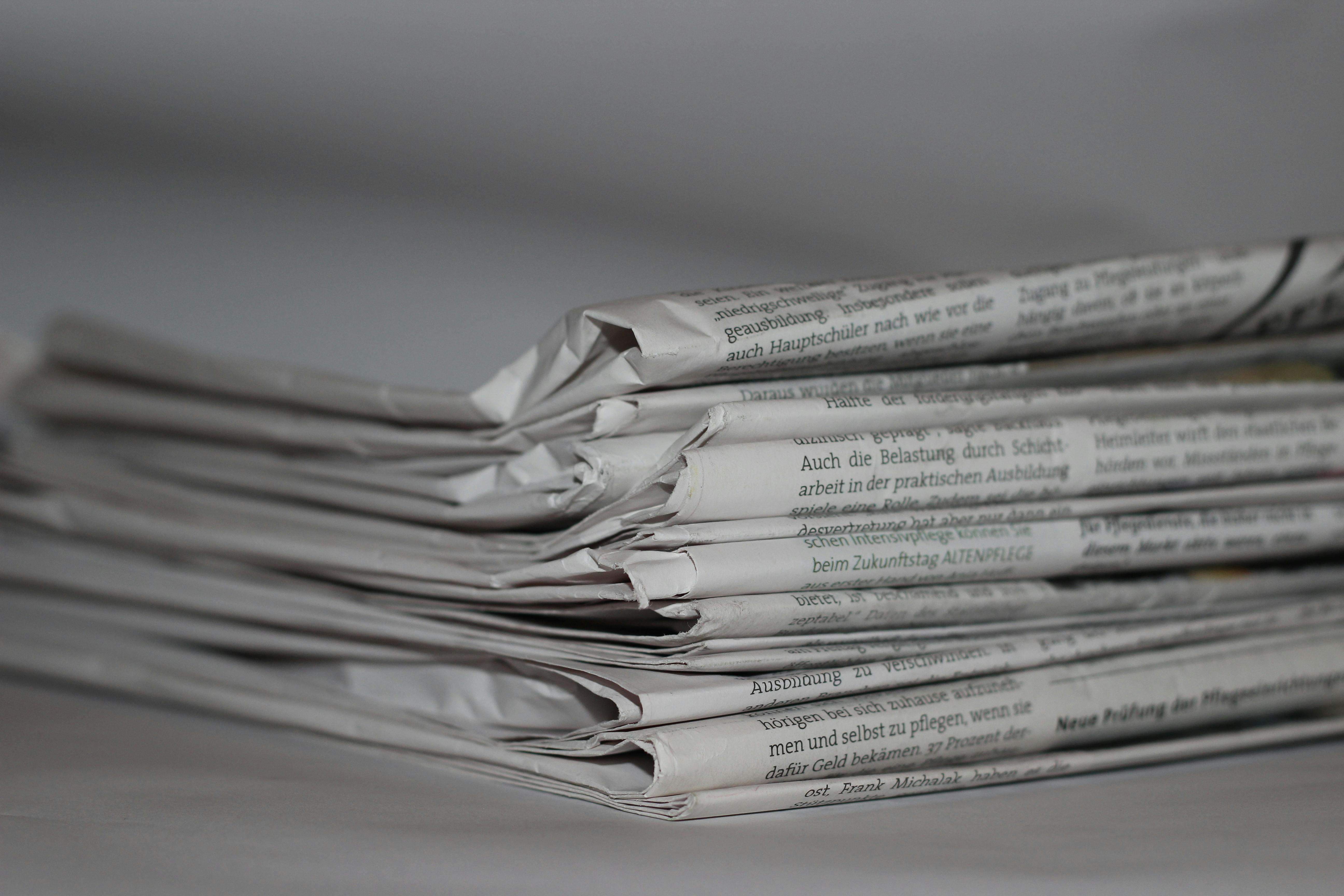 Free stock photos of newspaper · Pexels