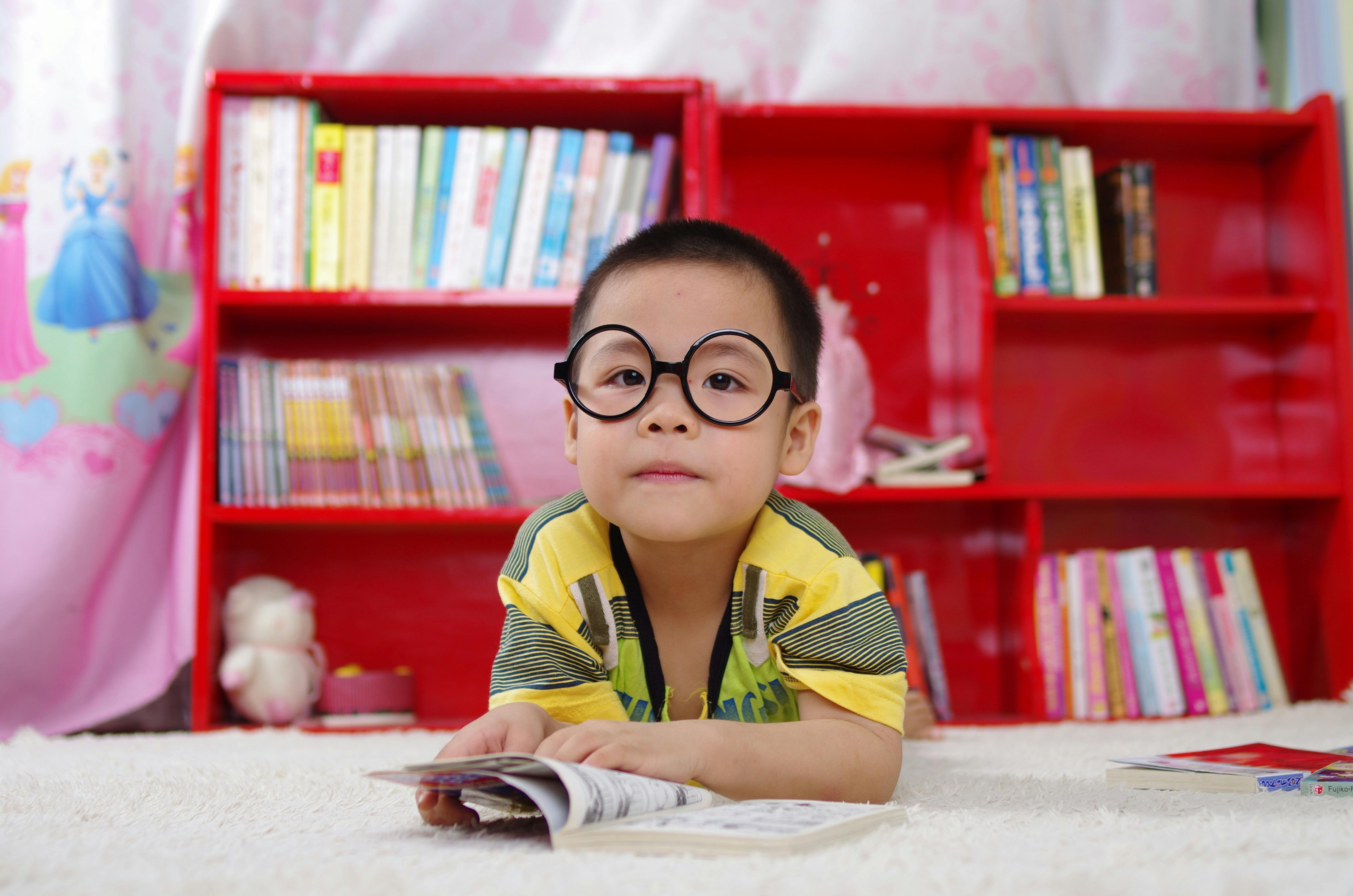Free stock photos of kids reading · Pexels