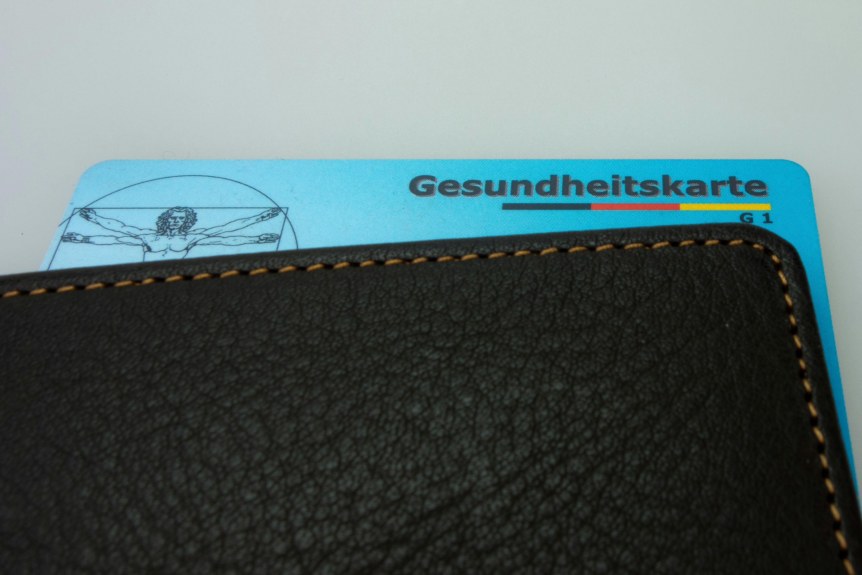 Free stock photos of insurance card · Pexels