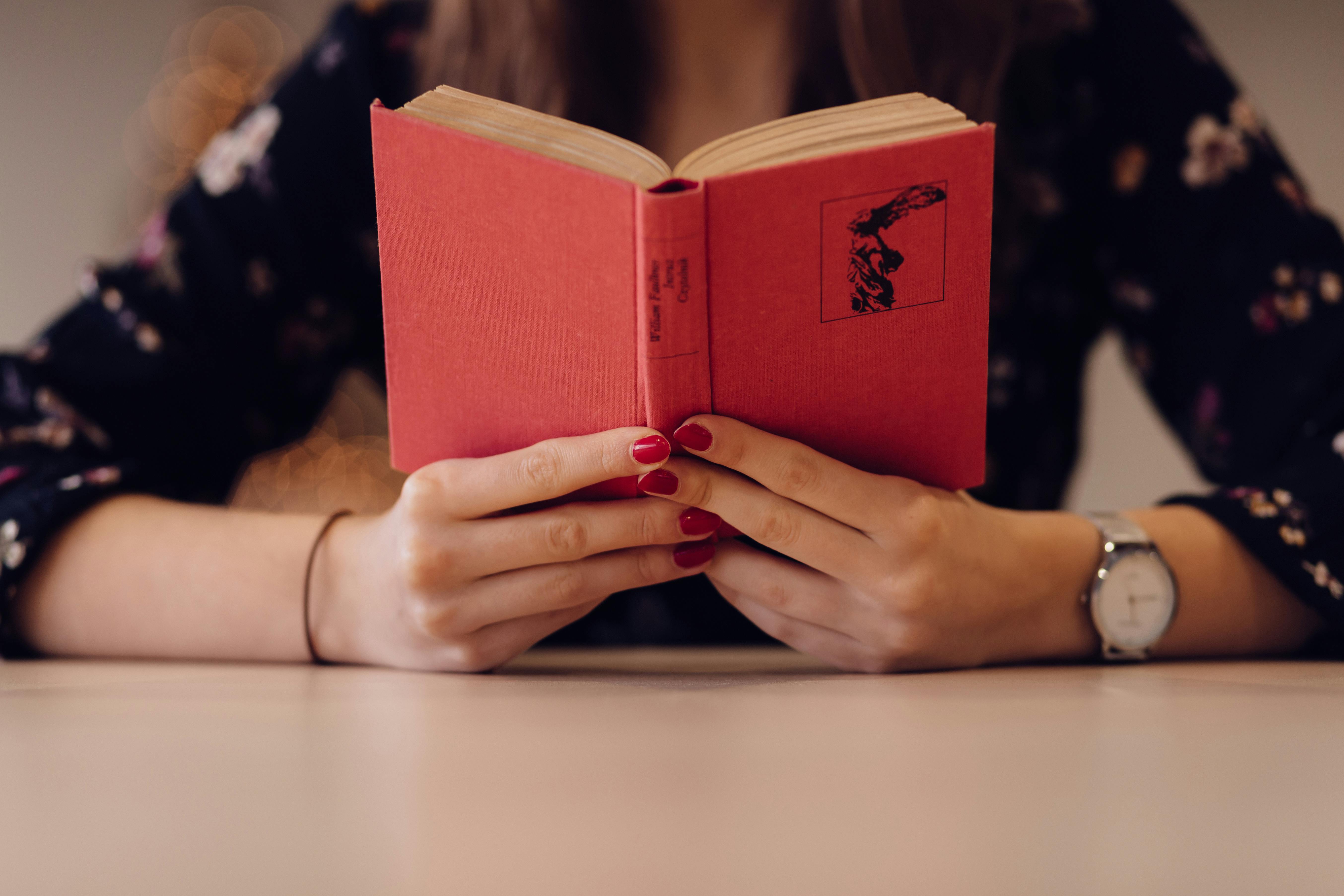 Free stock photos of book club · Pexels