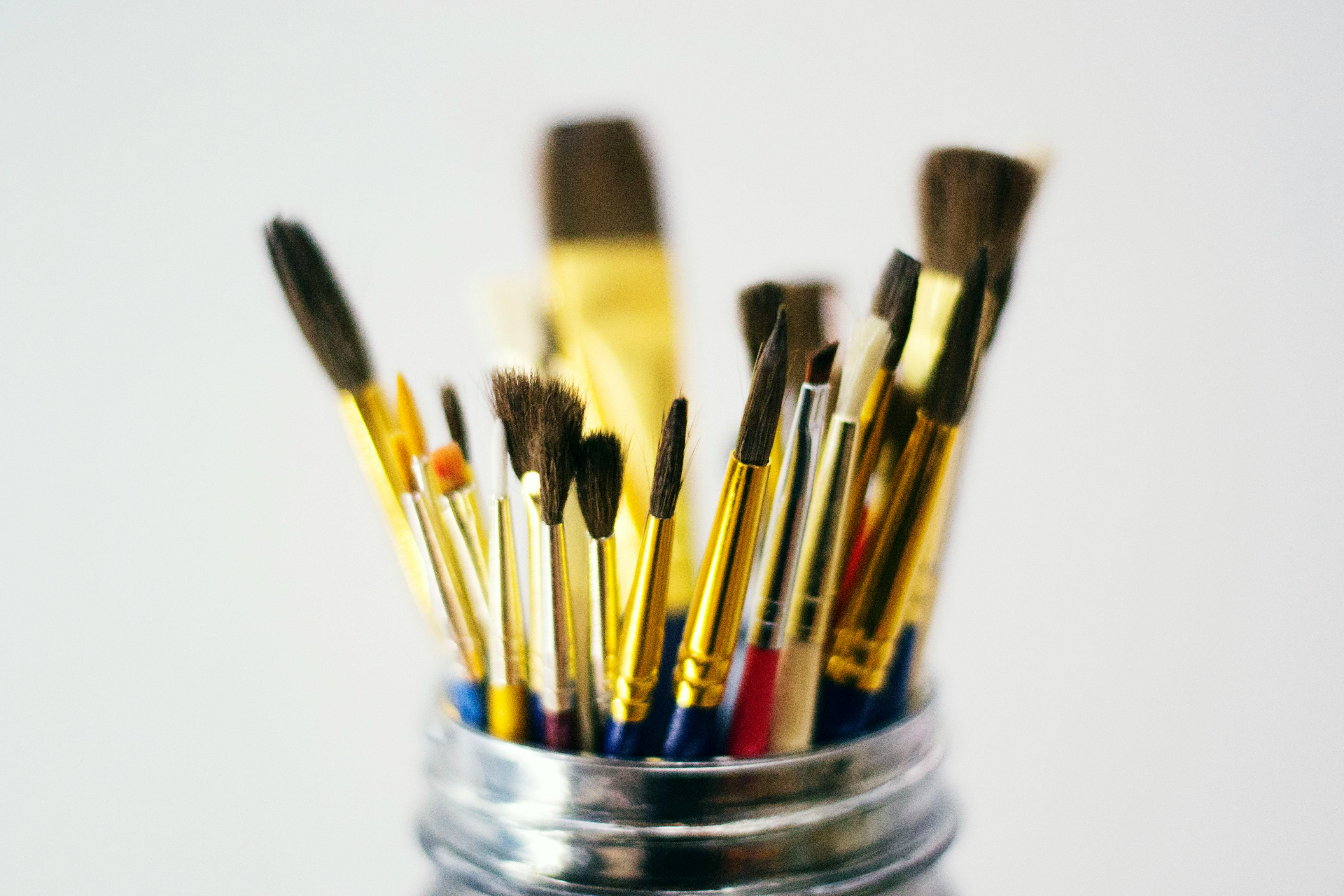 Free stock photos of paintbrush · Pexels