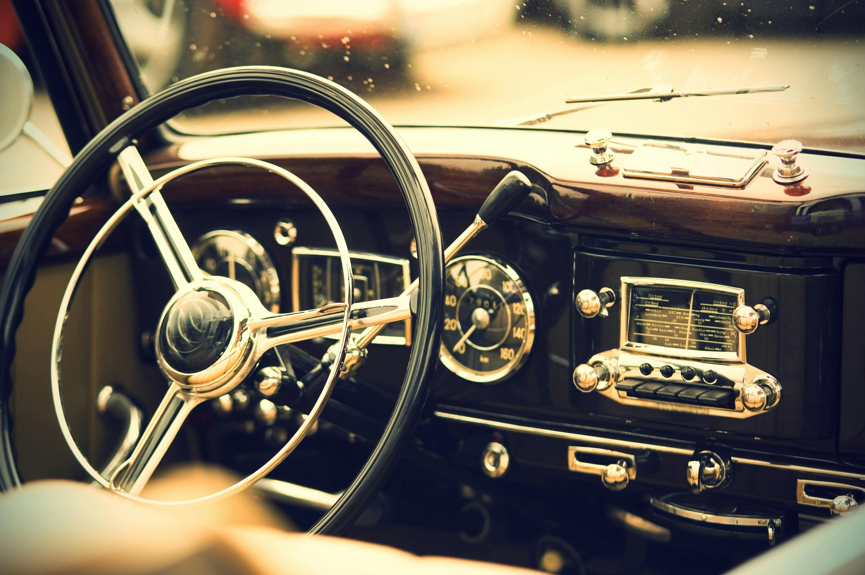 Free stock photos of classic car · Pexels
