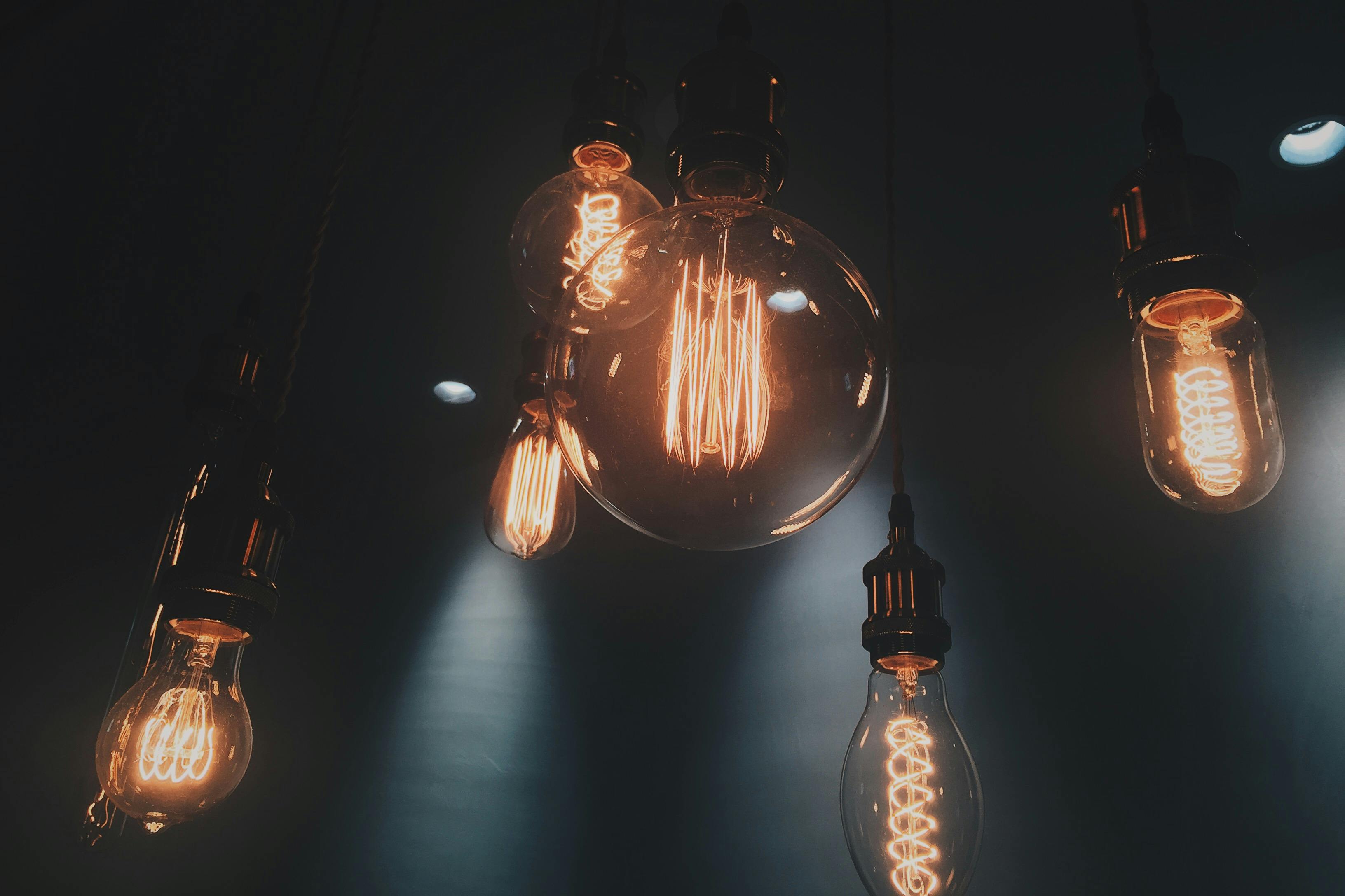 Free stock photos of light bulbs · Pexels