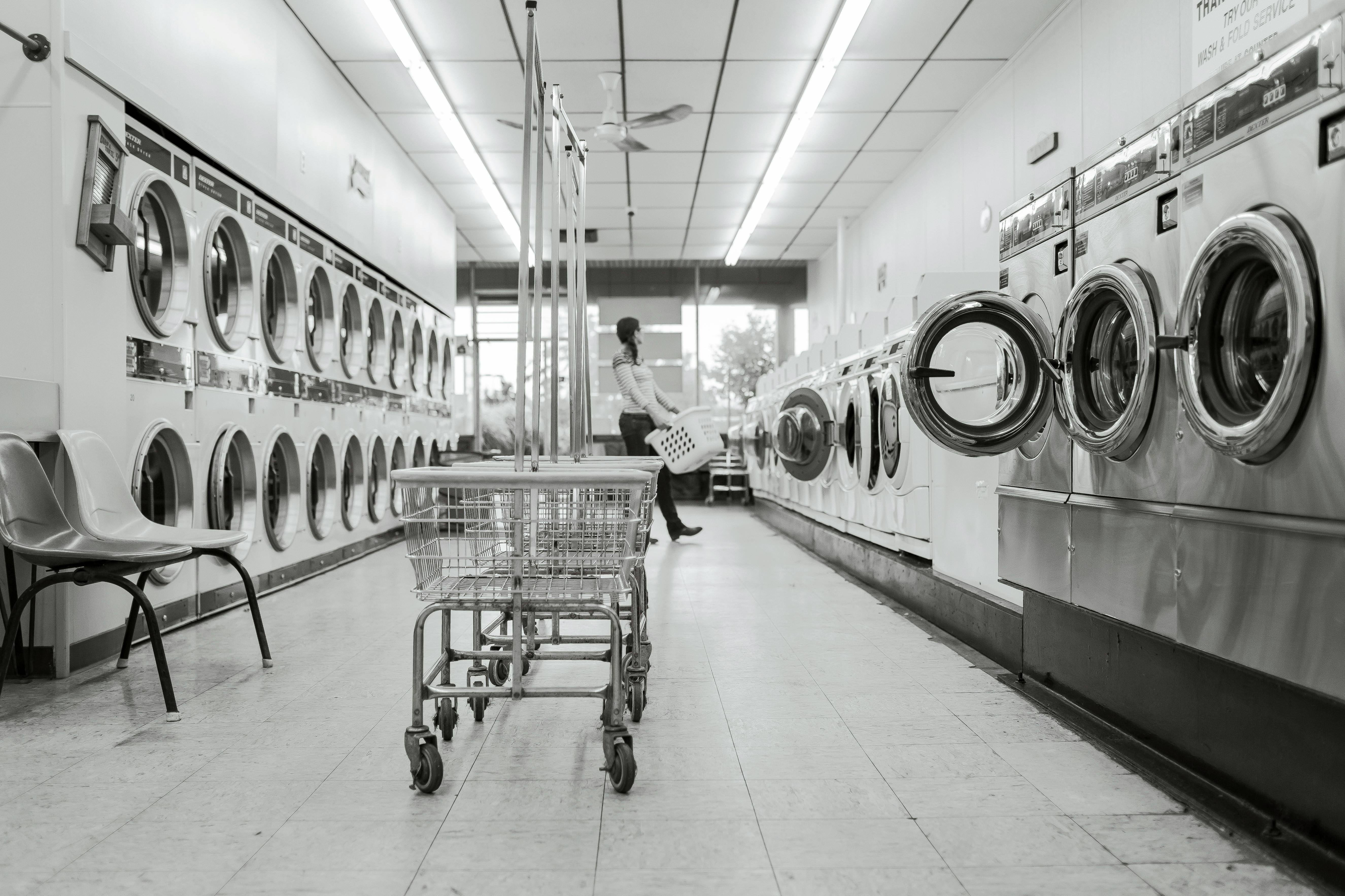 Free stock photos of laundromat · Pexels