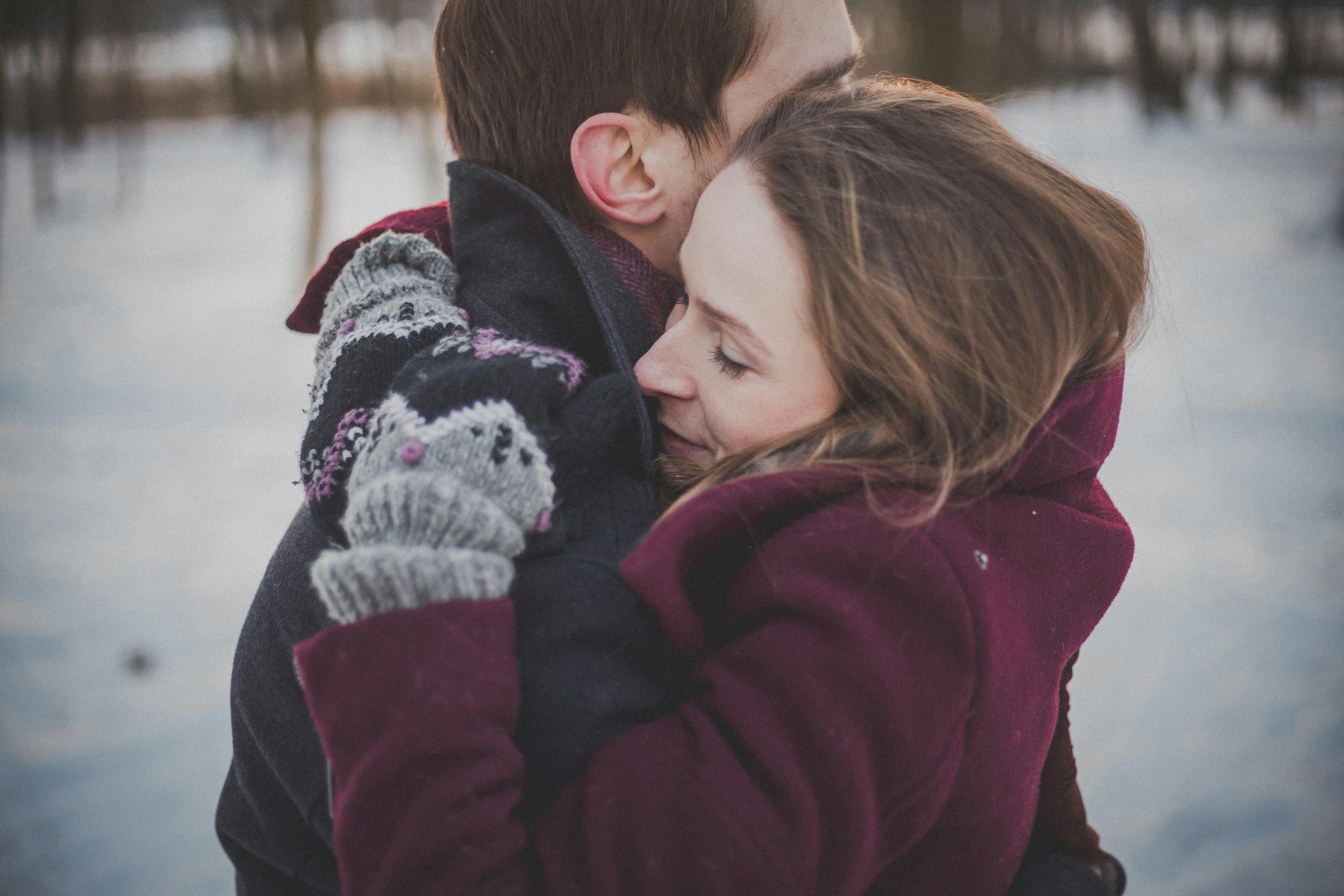 Free stock photos of hug · Pexels
