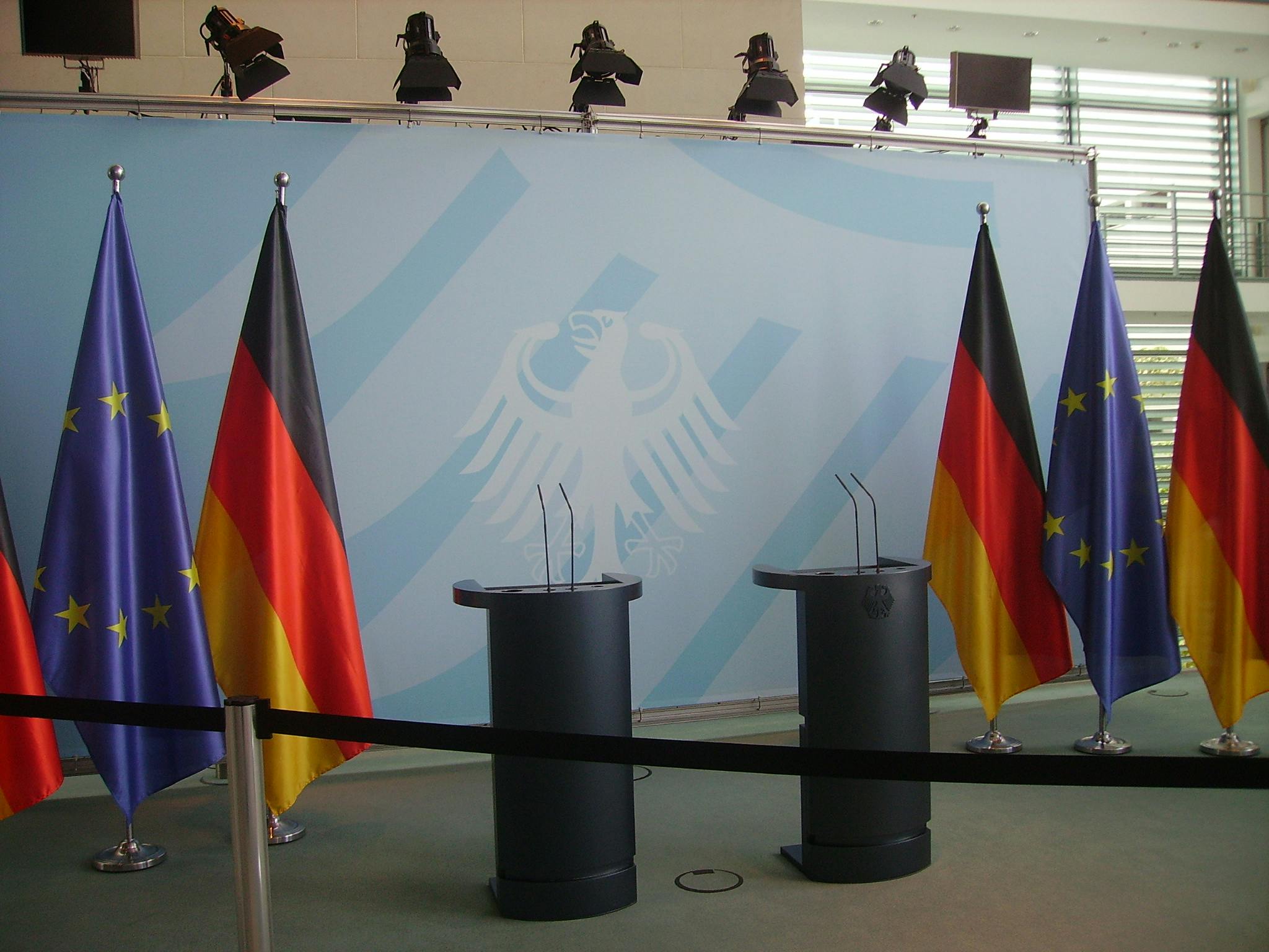 Free stock photos of press conference · Pexels